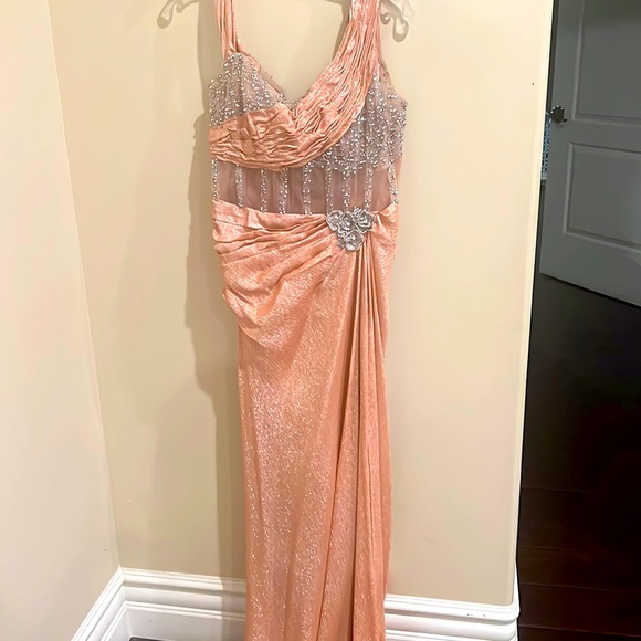 simin couture | Dresses | Evening Gown By Simin Couture Just Worn Time ...